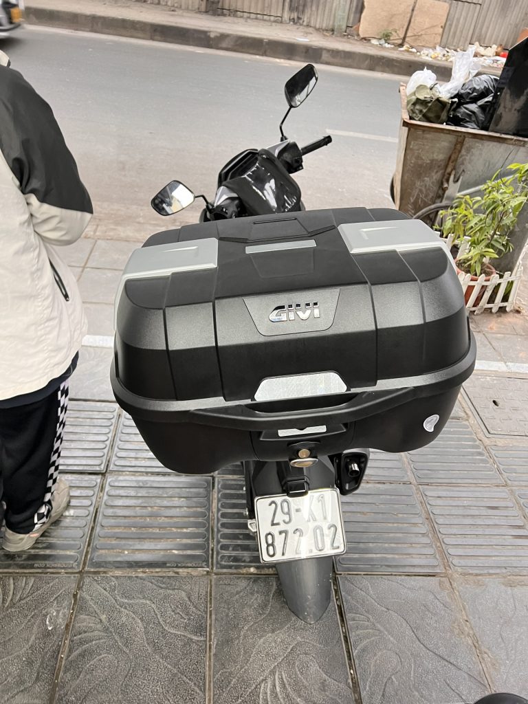 Thùng sau GIVI B45NM (Dung tích 45lít) - Gsports.vn