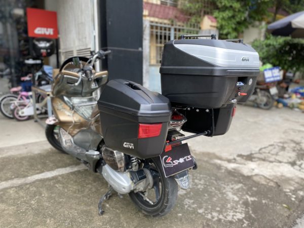 Thùng sau và thùng hông Givi Honda PCX - Gsports.vn